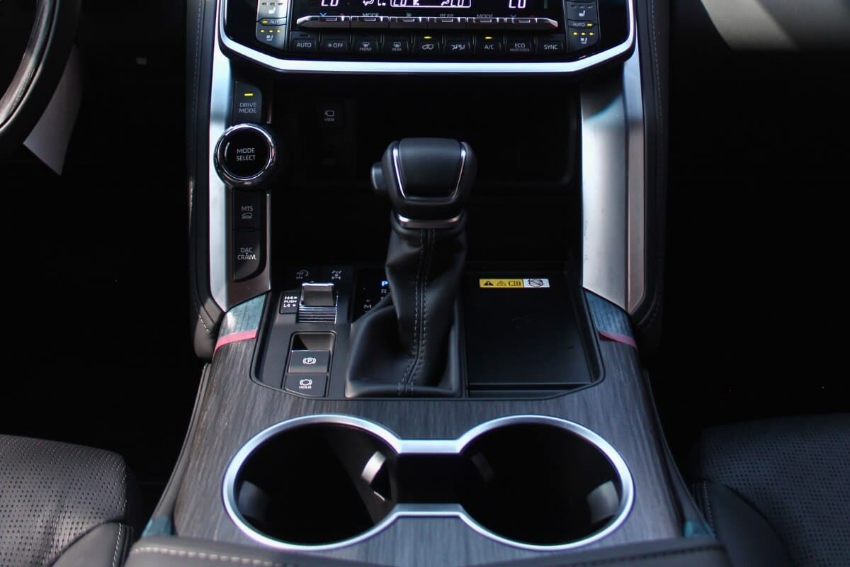 Toyota Land Cruiser 300 - Autoamerica